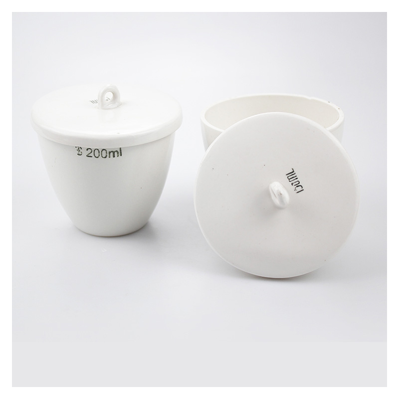 Crucible, porcelain, low form with lid - Labchem Catalog
